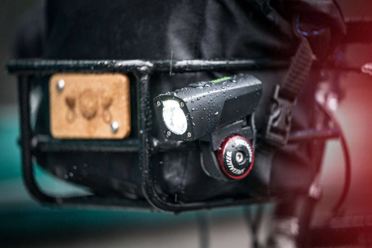 Lights – Hello, Bicycle! (sg)